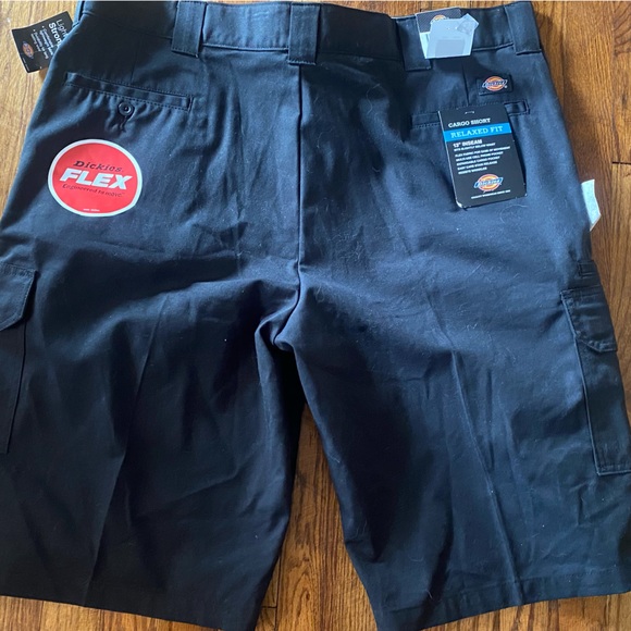 Dickies | Shorts | Dickies Cargo Short Relaxed Fit 3 Inch Inseamnwt ...